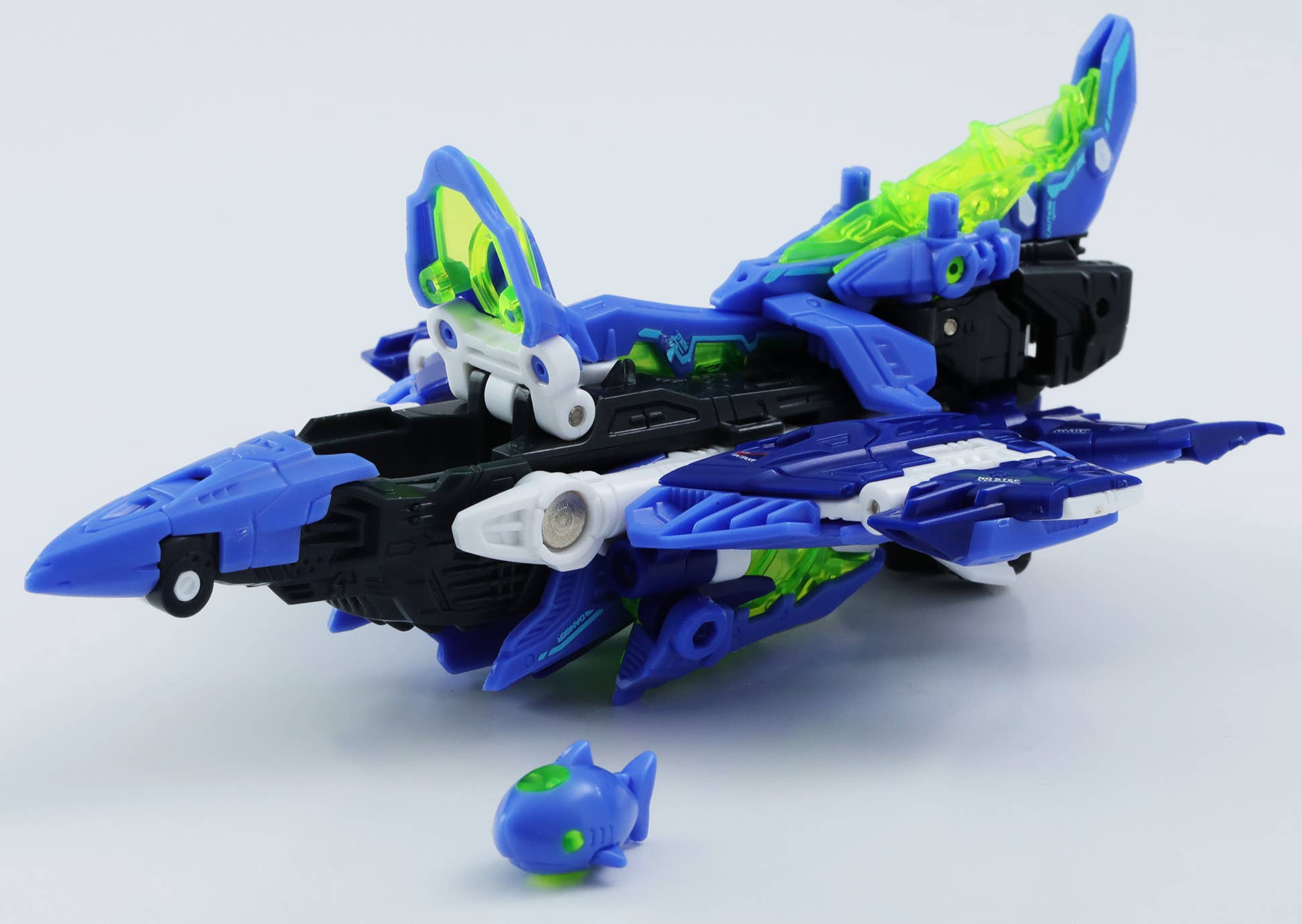52TOYS BEASTDRIVE BD-02 HYDRO BULLET SHARK (ハイドロ バレットシャーク) | HLJ.co.jp