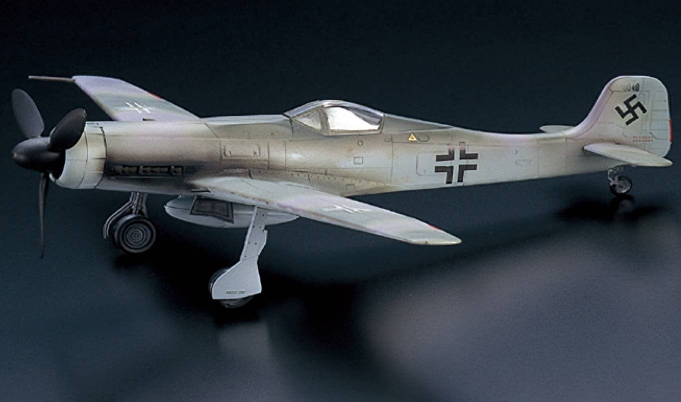 1/72 フォッケウルフ Ta152H-0 | HLJ.co.jp