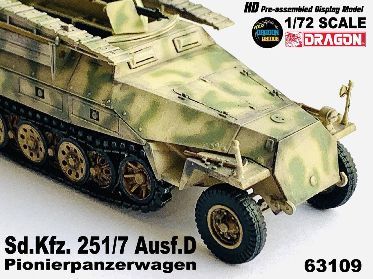 1/72 WW.II ドイツ軍 Sd.Kfz.251/7 Ausf.D 装甲工兵車 完成品 | HLJ.co.jp