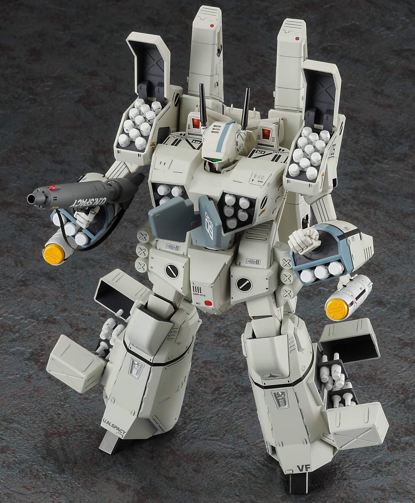 1/72 VF-1J アーマード バルキリー ブルズアイ作戦 Part2 | HLJ.co.jp