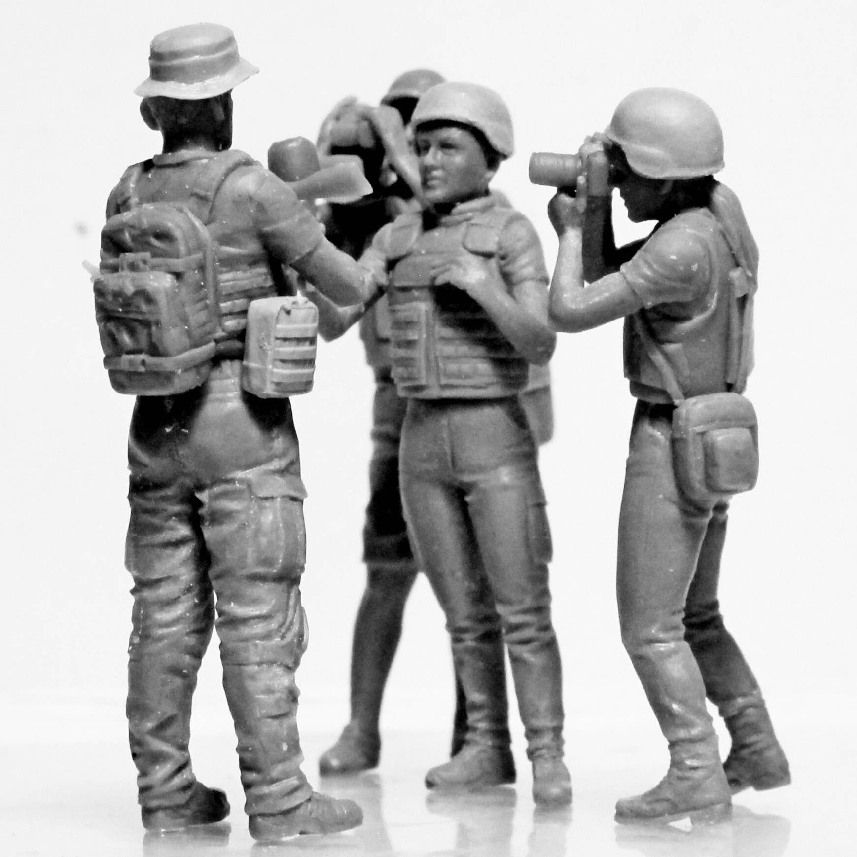 1/35 戦場ジャーナリスト | HLJ.co.jp