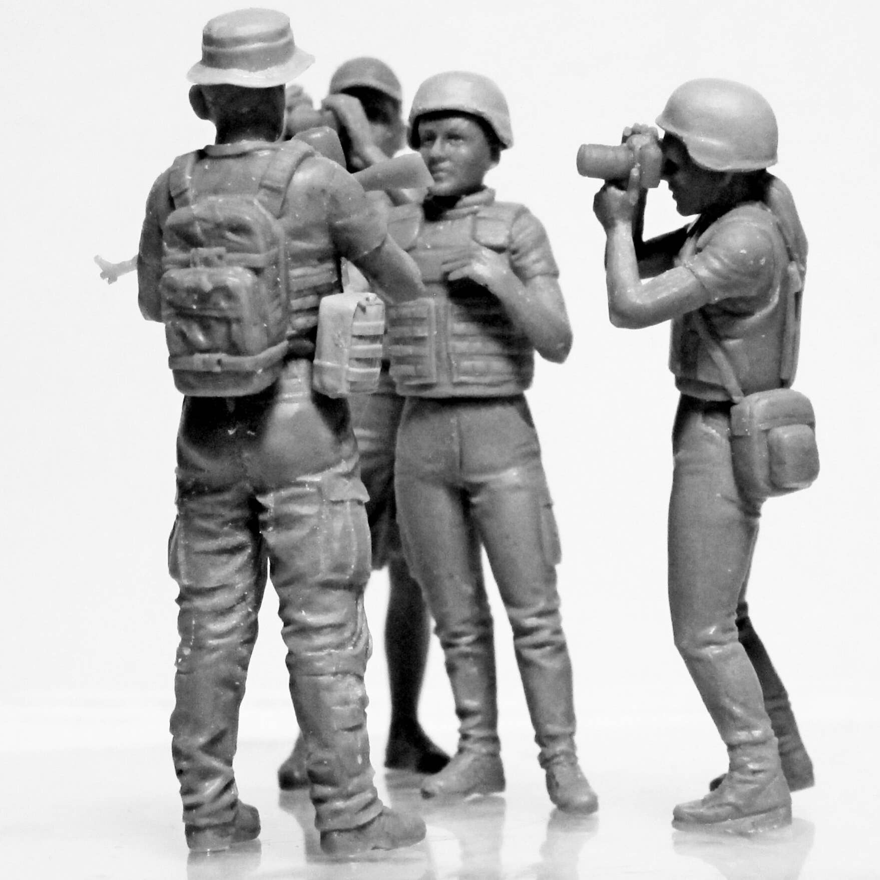 1/35 戦場ジャーナリスト | HLJ.co.jp