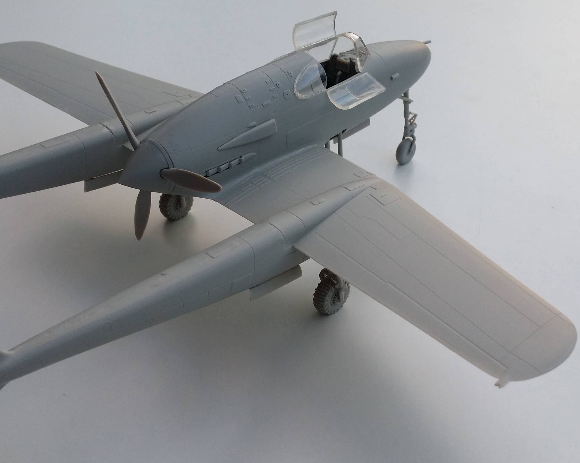 1/48 サーブ J21A-3 攻撃機 | HLJ.co.jp