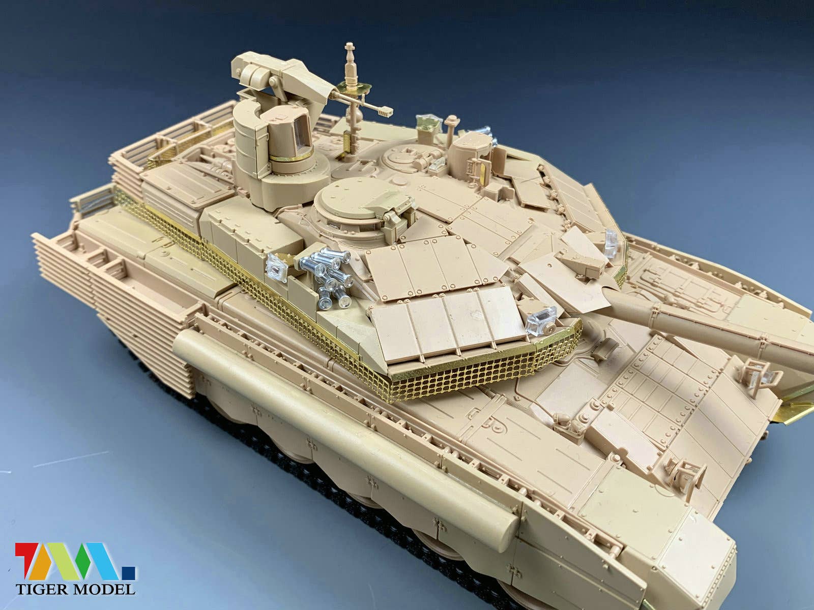 1/35 T-90M 主力戦車 2021年 | HLJ.co.jp